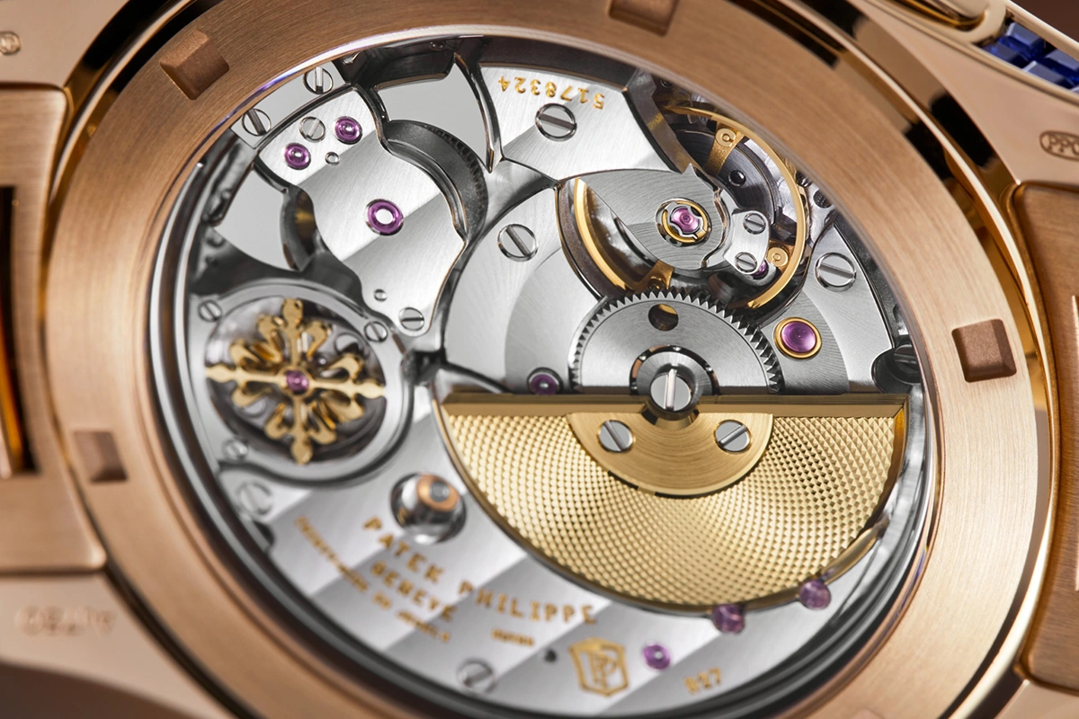 Start 2025 On A Rosy Note with These Patek Philippe Timepiec...